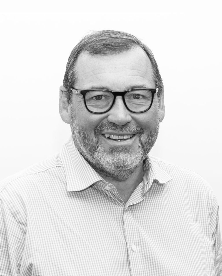 Leadership Team • InvestAcc Group